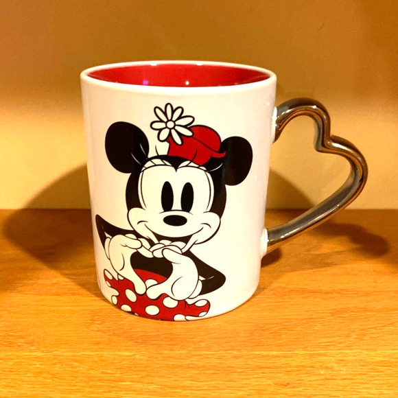 Disney | Dining | Minnie Mouse Mug New Disney Handle Shaped In A Heart ...